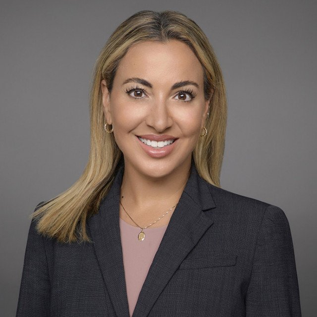 Olivia Retenauer, Lawyer in Fort Lauderdale, Florida | Justia Lawyer Directory